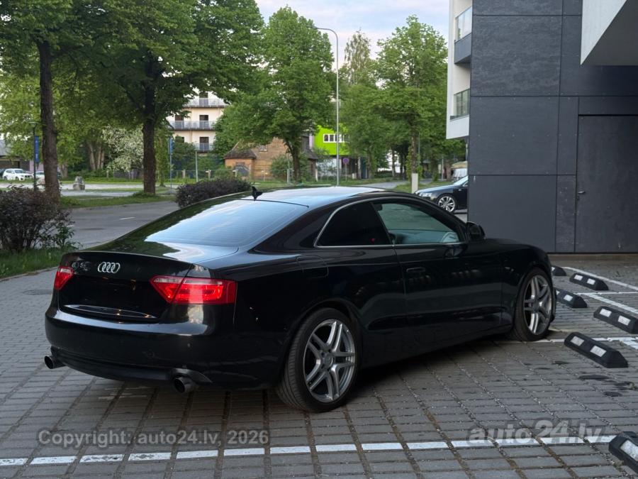 Black Audi A5 2008 in Parnu, with an engine capacity of 3.00 L and mileage of 235 thousand km for 4990 €, photo 8 on AUTOMOTO.COM.LV