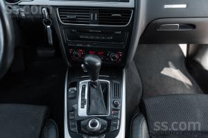 Black Audi A5 2008 in Riga, with an engine capacity of 2.70 L and mileage of 269 thousand km for 5650 €, photo 8 on AUTOMOTO.COM.LV