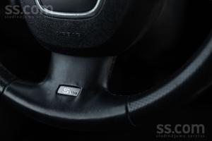 Black Audi A5 2008 in Riga, with an engine capacity of 2.70 L and mileage of 269 thousand km for 5650 €, photo 9 on AUTOMOTO.COM.LV