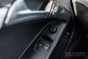 Black Audi A5 2008 in Riga, with an engine capacity of 2.70 L and mileage of 269 thousand km for 5650 €, photo 22 on AUTOMOTO.COM.LV