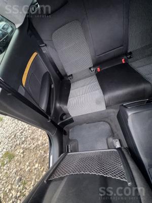 Black Audi A5 2008 in Riga, with an engine capacity of 3.00 L and mileage of 372 thousand km for 4200 €, photo 11 on AUTOMOTO.COM.LV