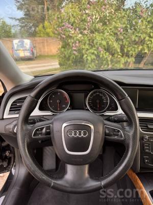 Black Audi A5 2008 in Riga, with an engine capacity of 3.00 L and mileage of 372 thousand km for 4200 €, photo 18 on AUTOMOTO.COM.LV