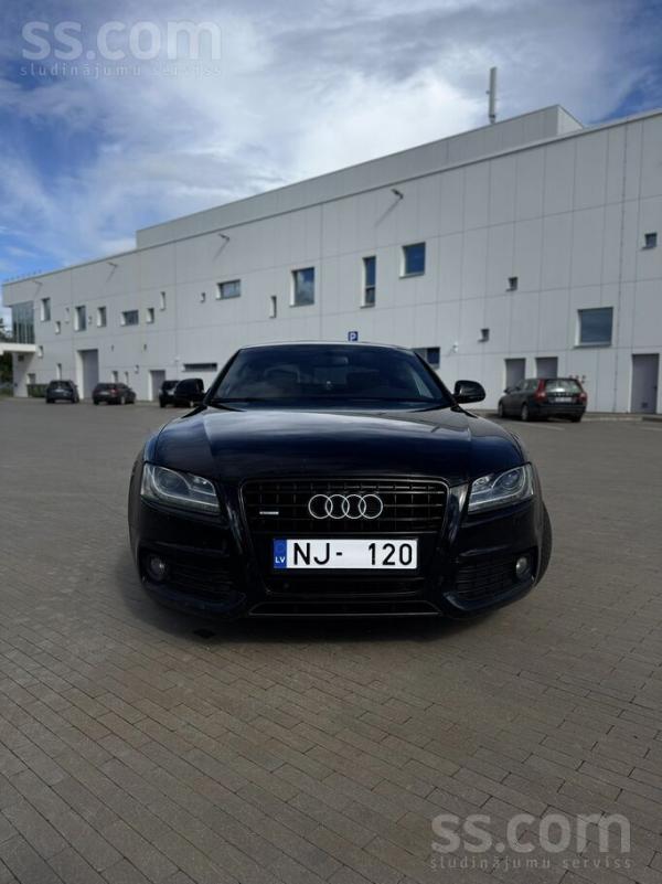 Black Audi A5 2008 in Rezekne, with an engine capacity of 3.00 L and mileage of 320 thousand km for 6999 €, photo 3 on AUTOMOTO.COM.LV