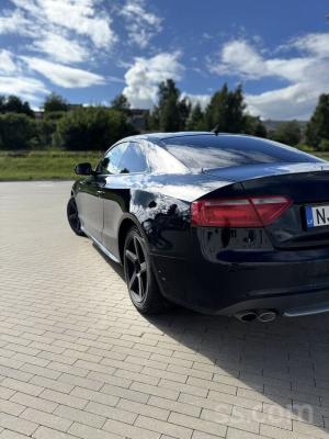 Melns Audi A5 2008 Rēzekne, ar dzinēja tilpumu 3.00 L un nobraukumu 320 tūkst. km par 6999 €, foto 5 vietnē AUTOMOTO.COM.LV
