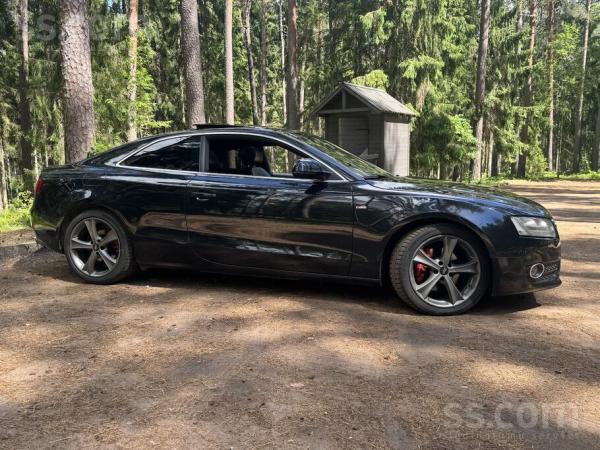 Black Audi A5 2008 in Valmiera, with an engine capacity of 2.70 L and mileage of 303 thousand km for 5100 €, photo 5 on AUTOMOTO.COM.LV