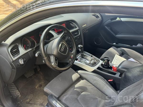 Melns Audi A5 2008 Valmiera, ar dzinēja tilpumu 2.70 L un nobraukumu 303 tūkst. km par 4700 €, foto 10 vietnē AUTOMOTO.COM.LV