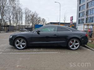Black Audi A5 2008 in Riga, with an engine capacity of 3.00 L and mileage of 368 thousand km for 7000 €, photo 10 on AUTOMOTO.COM.LV