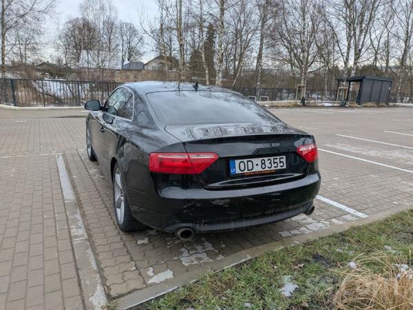 Черный Ауди А5 2008 в Рига, объемом двигателя 3.00 л и пробегом 368 тыс. км за 7000 €, фото 10 на AUTOMOTO.COM.LV