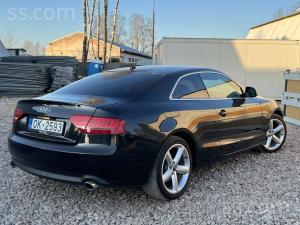 Melns Audi A5 2008 Rīga, ar dzinēja tilpumu 3.00 L un nobraukumu 369 tūkst. km par 6900 €, foto 5 vietnē AUTOMOTO.COM.LV