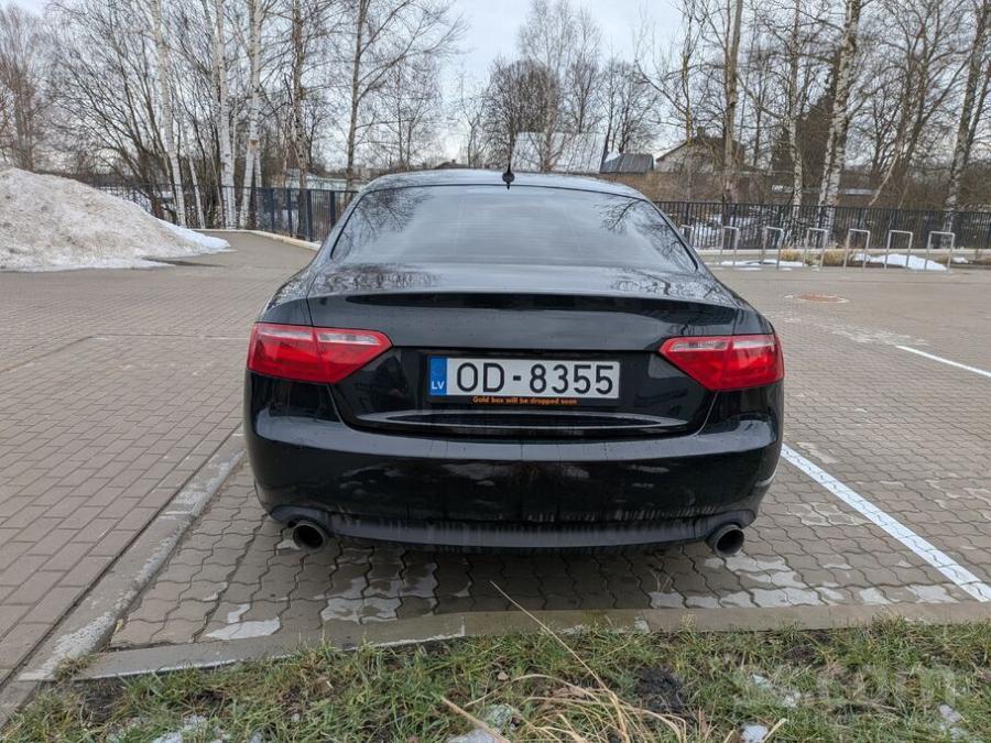 Melns Audi A5 2008 Rīga, ar dzinēja tilpumu 3.00 L un nobraukumu 367 tūkst. km par 7400 €, foto 5 vietnē AUTOMOTO.COM.LV