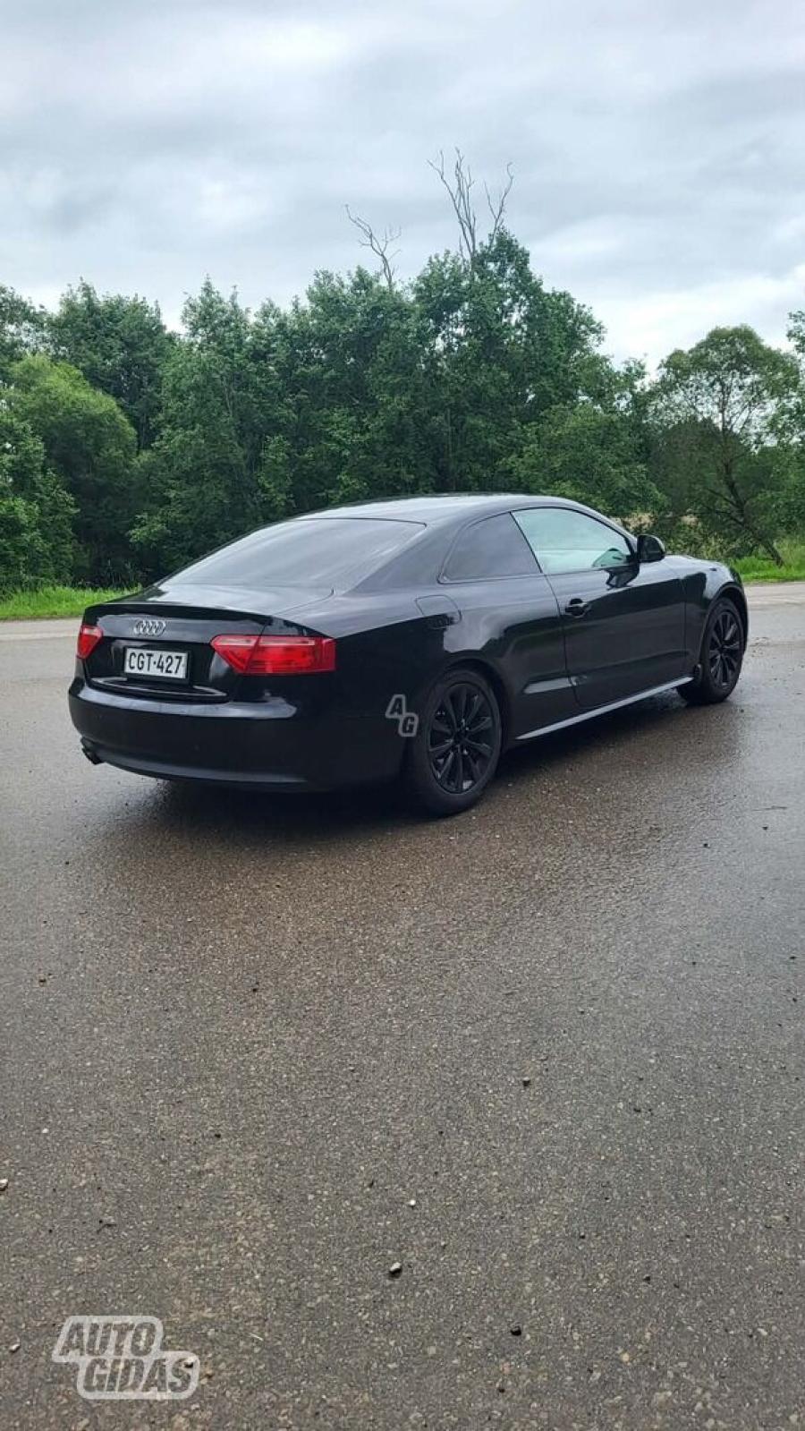 Black Audi A5 2008 in Radviliskis, with an engine capacity of 2.00 L and mileage of 260 thousand km for 2900 €, photo 4 on AUTOMOTO.COM.LV