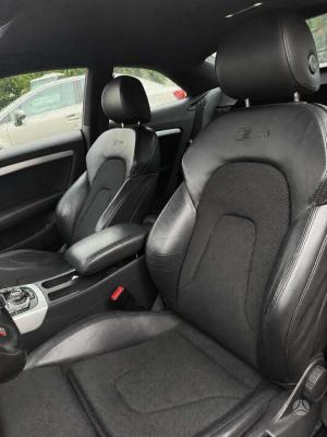 Black Audi A5 2008 in Vilnius, with an engine capacity of 2.70 L and mileage of 231 thousand km for 6300 €, photo 8 on AUTOMOTO.COM.LV