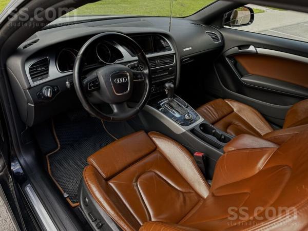 Black Audi A5 2008 in Riga, with an engine capacity of 3.00 L and mileage of 322 thousand km for 6500 €, photo 7 on AUTOMOTO.COM.LV