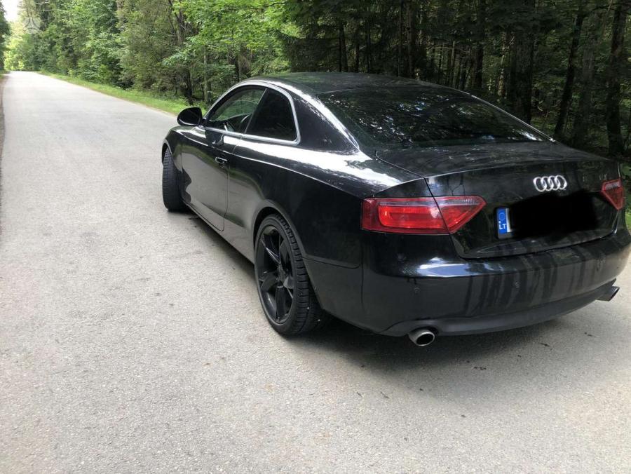 Melns Audi A5 2008 Plungė, ar dzinēja tilpumu 2.70 L un nobraukumu 248 tūkst. km par 4700 €, foto 3 vietnē AUTOMOTO.COM.LV