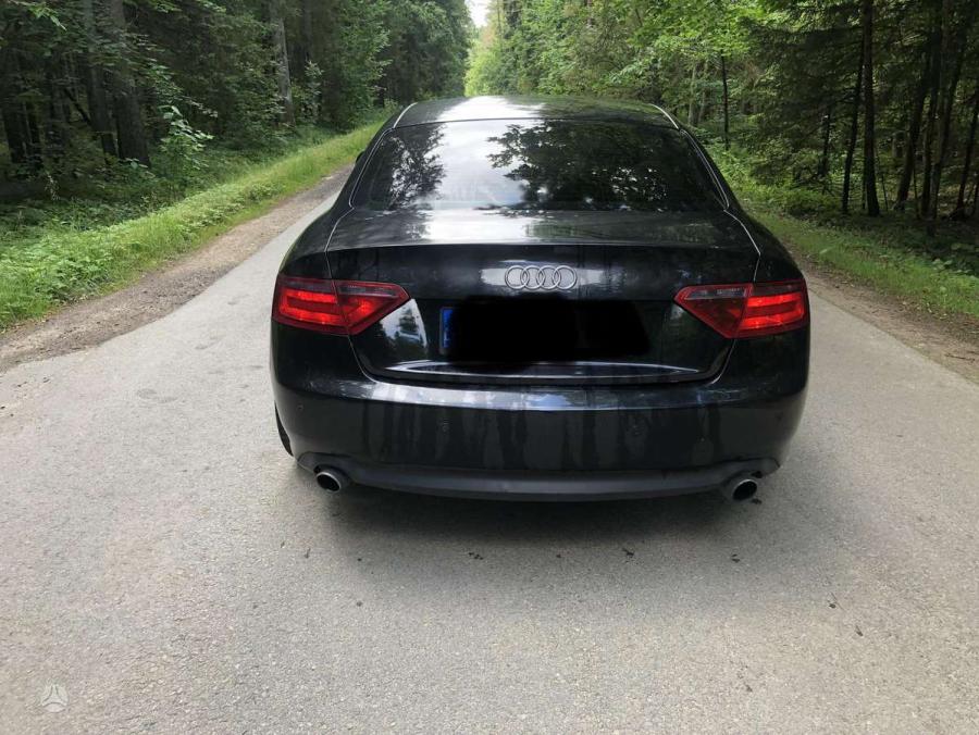 Melns Audi A5 2008 Plungė, ar dzinēja tilpumu 2.70 L un nobraukumu 248 tūkst. km par 4700 €, foto 4 vietnē AUTOMOTO.COM.LV