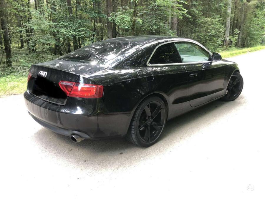 Melns Audi A5 2008 Plungė, ar dzinēja tilpumu 2.70 L un nobraukumu 248 tūkst. km par 4700 €, foto 5 vietnē AUTOMOTO.COM.LV