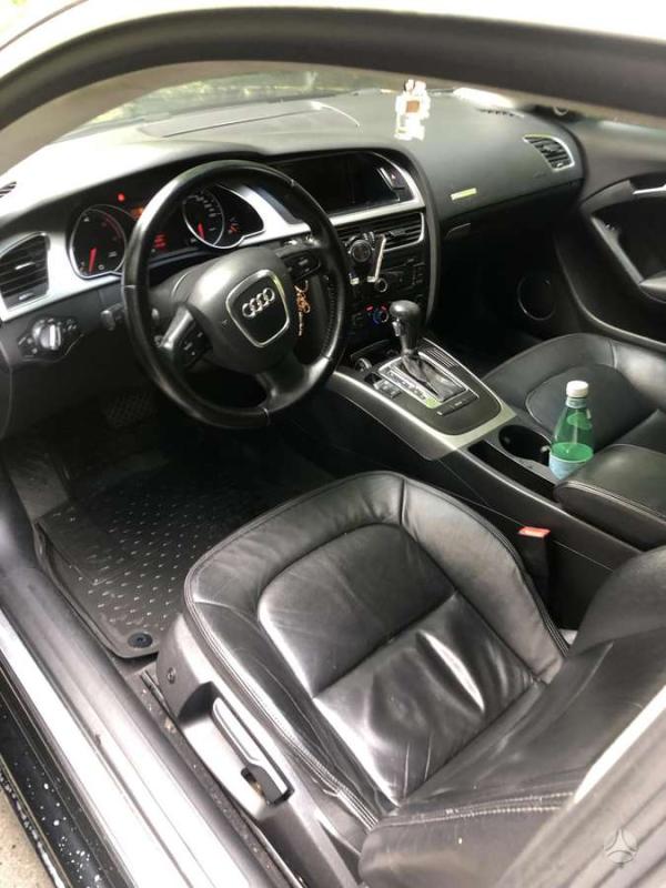 Melns Audi A5 2008 Plungė, ar dzinēja tilpumu 2.70 L un nobraukumu 248 tūkst. km par 4700 €, foto 9 vietnē AUTOMOTO.COM.LV
