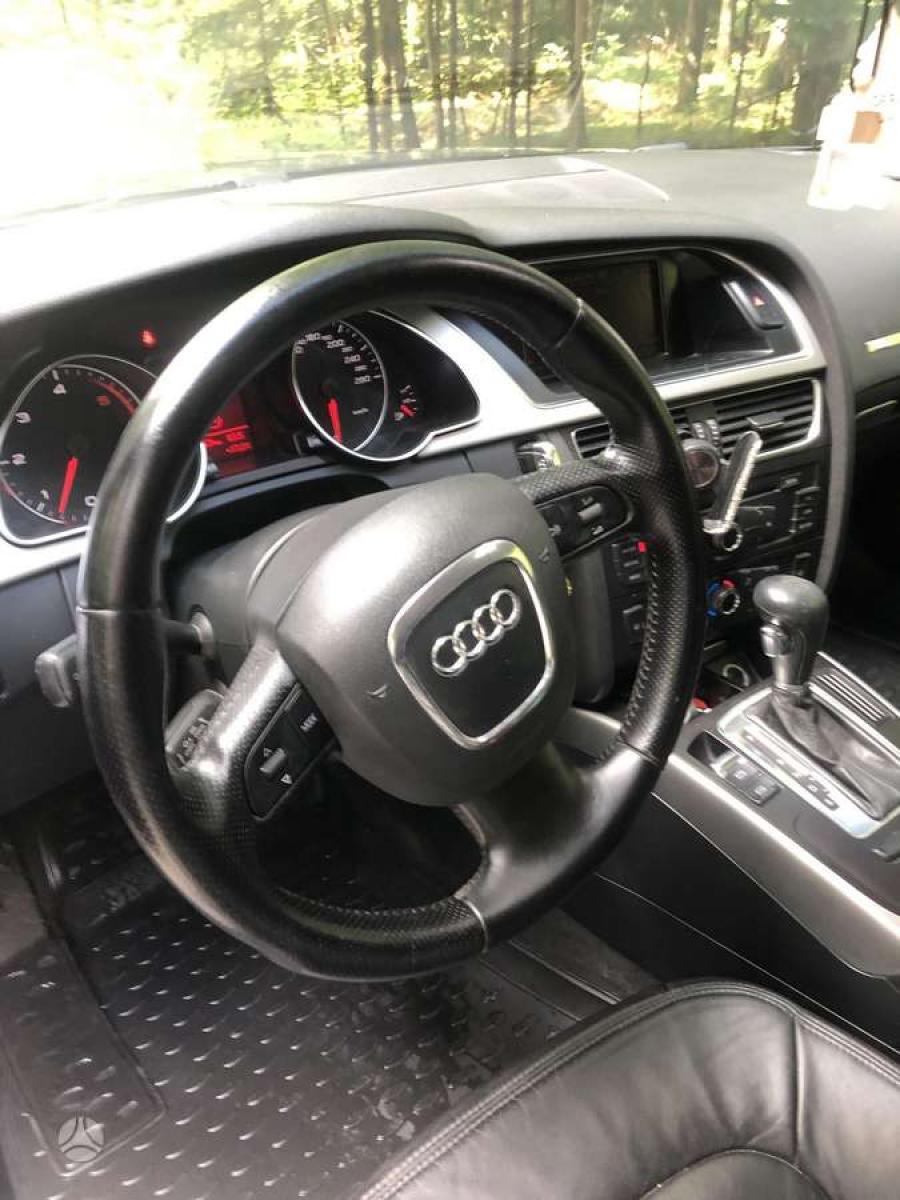 Melns Audi A5 2008 Plungė, ar dzinēja tilpumu 2.70 L un nobraukumu 248 tūkst. km par 4700 €, foto 11 vietnē AUTOMOTO.COM.LV