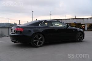 Black Audi A5 2008 in Riga, with an engine capacity of 2.70 L and mileage of 397 thousand km for 6000 €, photo 4 on AUTOMOTO.COM.LV
