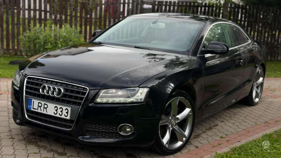 Melns Audi A5 2008 Viļņa, ar dzinēja tilpumu 2.97 L un nobraukumu 288 tūkst. km par 2900 €, foto 3 vietnē AUTOMOTO.COM.LV