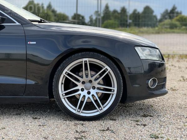 Melns Audi A5 2008 Valmiera, ar dzinēja tilpumu 2.00 L un nobraukumu 180 tūkst. km par 5490 €, foto 6 vietnē AUTOMOTO.COM.LV