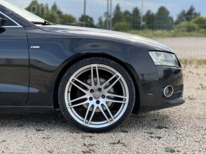 Melns Audi A5 2008 Valmiera, ar dzinēja tilpumu 2.00 L un nobraukumu 180 tūkst. km par 5490 €, foto 7 vietnē AUTOMOTO.COM.LV