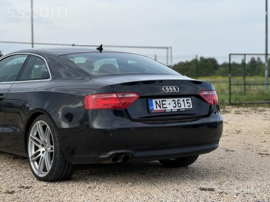 Melns Audi A5 2008 Valmiera, ar dzinēja tilpumu 2.00 L un nobraukumu 180 tūkst. km par 5490 €, foto 11 vietnē AUTOMOTO.COM.LV