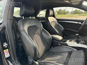 Melns Audi A5 2008 Valmiera, ar dzinēja tilpumu 2.00 L un nobraukumu 180 tūkst. km par 5490 €, foto 19 vietnē AUTOMOTO.COM.LV