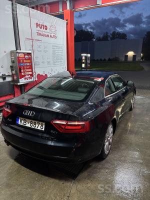Melns Audi A5 2008 Rīga, ar dzinēja tilpumu 2.00 L un nobraukumu 216 tūkst. km par 5750 €, foto 4 vietnē AUTOMOTO.COM.LV