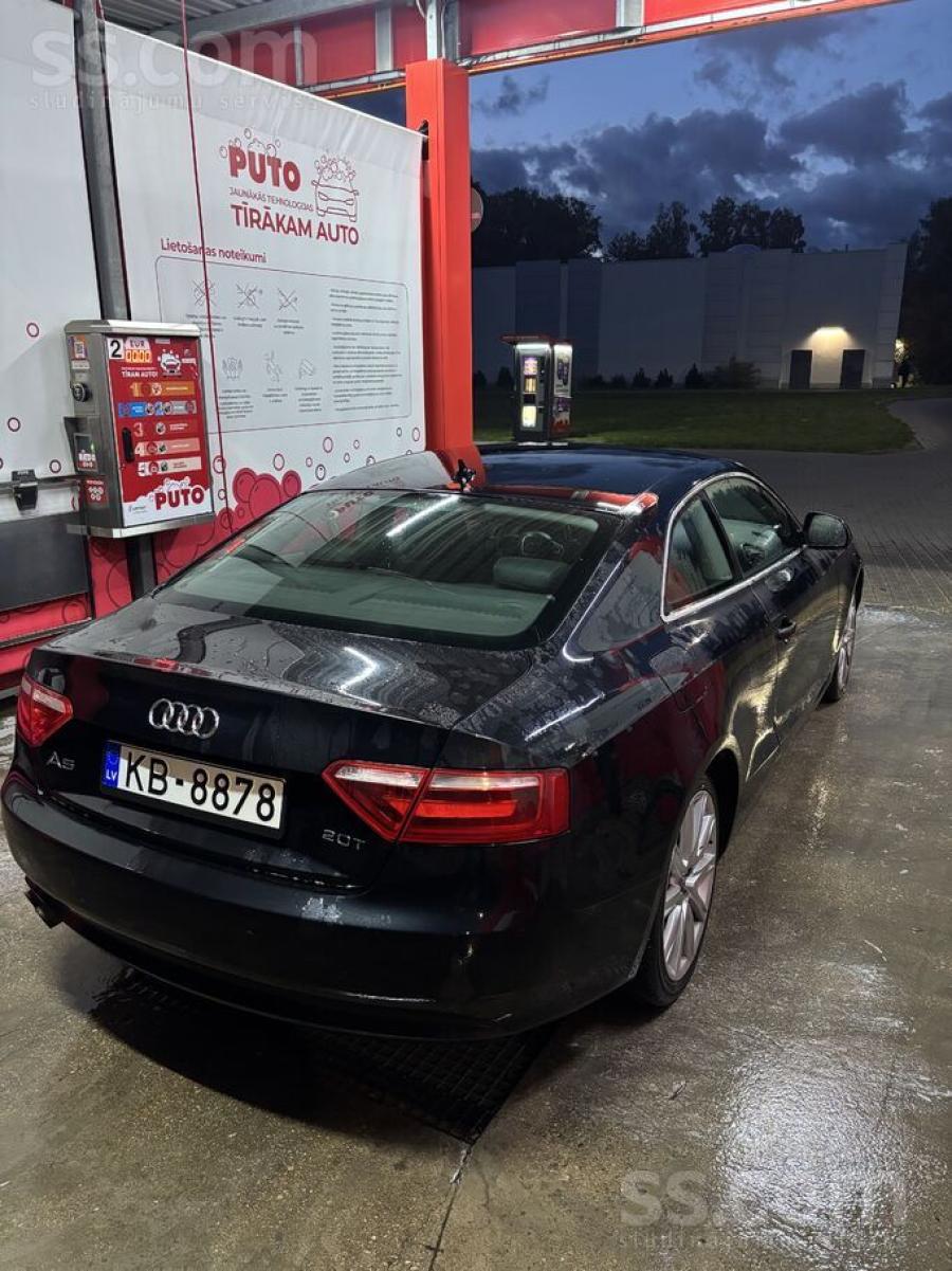 Melns Audi A5 2008 Rīga, ar dzinēja tilpumu 2.00 L un nobraukumu 216 tūkst. km par 5750 €, foto 4 vietnē AUTOMOTO.COM.LV