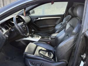Melns Audi A5 2008 Viļņa, ar dzinēja tilpumu 1.80 L un nobraukumu 304 tūkst. km par 2950 €, foto 9 vietnē AUTOMOTO.COM.LV