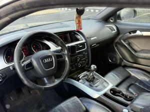 Melns Audi A5 2008 Viļņa, ar dzinēja tilpumu 1.80 L un nobraukumu 304 tūkst. km par 2950 €, foto 11 vietnē AUTOMOTO.COM.LV