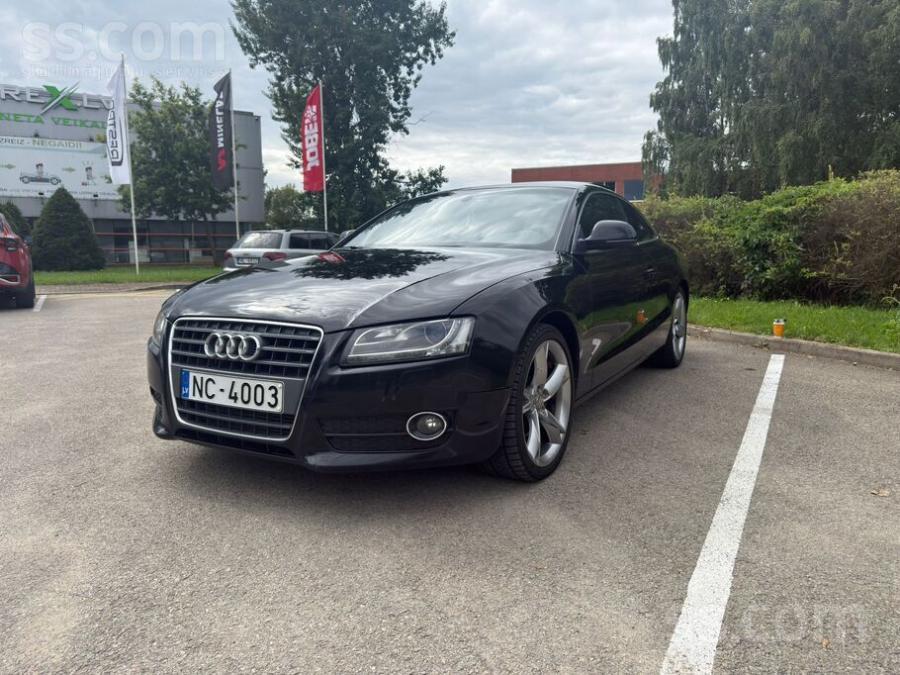Black Audi A5 2008 in Riga, with an engine capacity of 2.70 L and mileage of 325 thousand km for 6990 €, photo 3 on AUTOMOTO.COM.LV