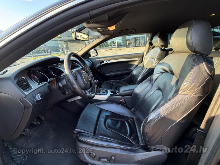 Melns Audi A5 2008 Tartu, ar dzinēja tilpumu 3.00 L un nobraukumu 270 tūkst. km par 5999 €, foto 8 vietnē AUTOMOTO.COM.LV