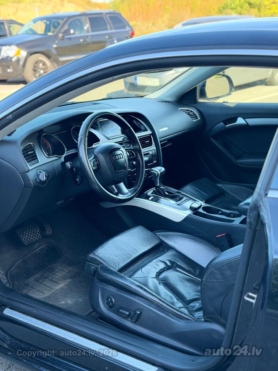 Black Audi A5 2008 in Tartu, with an engine capacity of 2.70 L and mileage of 346 thousand km for 4500 €, photo 9 on AUTOMOTO.COM.LV