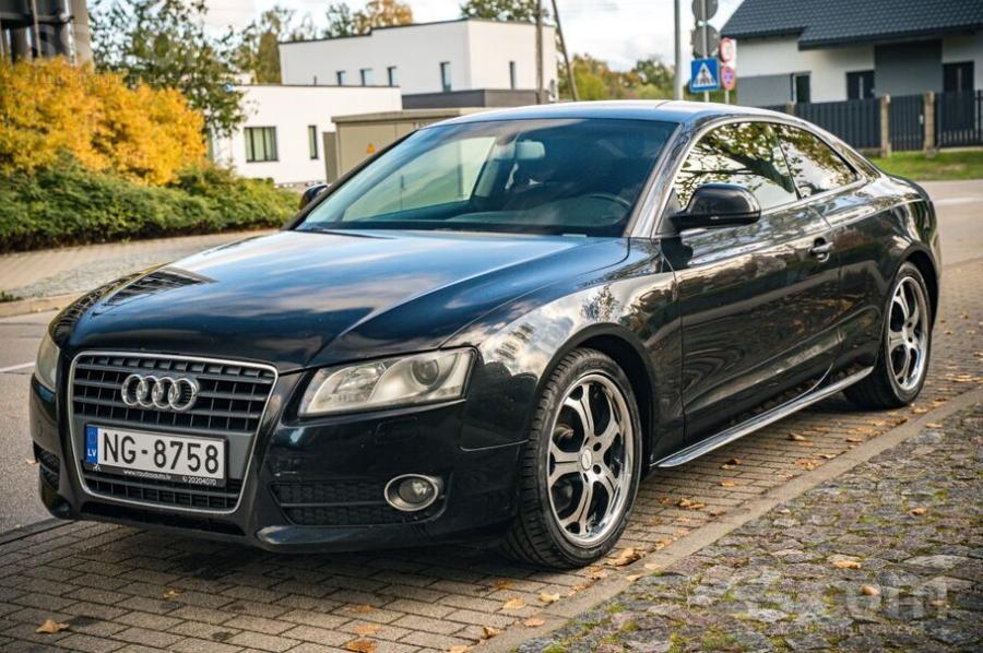 Black Audi A5 2008 in Riga, with an engine capacity of 2.00 L and mileage of 206 thousand km for 3990 €, photo 1 on AUTOMOTO.COM.LV
