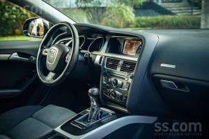 Black Audi A5 2008 in Riga, with an engine capacity of 2.00 L and mileage of 206 thousand km for 3990 €, photo 8 on AUTOMOTO.COM.LV