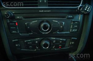 Black Audi A5 2008 in Riga, with an engine capacity of 2.00 L and mileage of 206 thousand km for 3990 €, photo 14 on AUTOMOTO.COM.LV