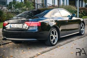 Black Audi A5 2008 in Riga, with an engine capacity of 2.00 L and mileage of 206 thousand km for 3990 €, photo 5 on AUTOMOTO.COM.LV