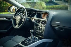 Black Audi A5 2008 in Riga, with an engine capacity of 2.00 L and mileage of 206 thousand km for 3990 €, photo 6 on AUTOMOTO.COM.LV