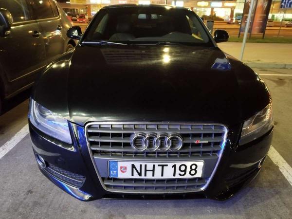 Black Audi A5 2009 in Klaipeda, with an engine capacity of 1.98 L and mileage of 235 thousand km for 5600 €, photo 3 on AUTOMOTO.COM.LV