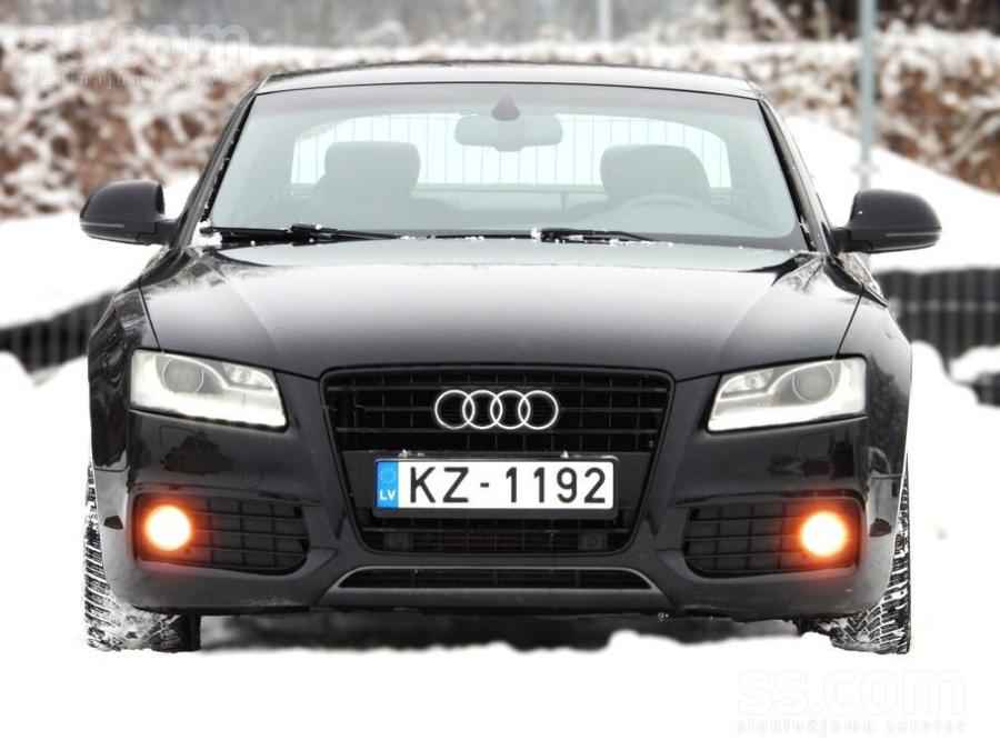 Black Audi A5 2009 in Riga, with an engine capacity of 3.00 L and mileage of 337 thousand km for 7390 €, photo 2 on AUTOMOTO.COM.LV