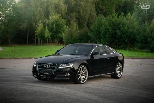 Black Audi A5 2009 in Jurbarkas, with an engine capacity of 1.80 L and mileage of 300 thousand km for 3000 €, photo 1 on AUTOMOTO.COM.LV
