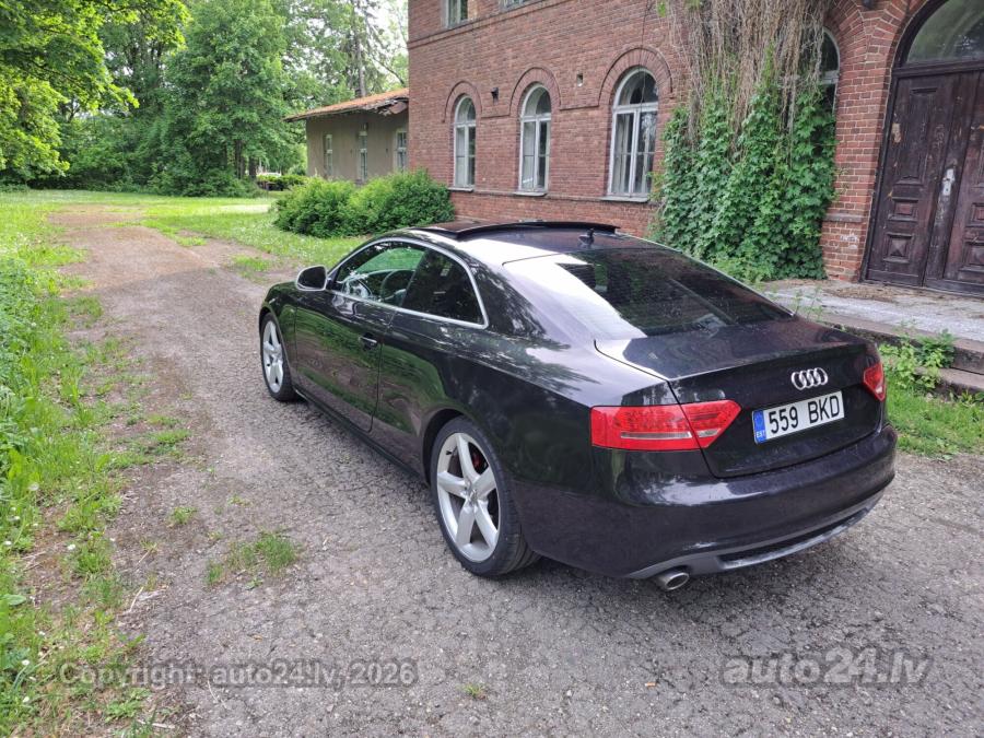 Melns Audi A5 2009 Rakvere, ar dzinēja tilpumu 3.00 L un nobraukumu 305 tūkst. km par 6999 €, foto 5 vietnē AUTOMOTO.COM.LV