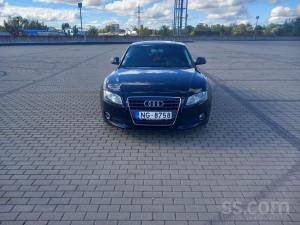 Black Audi A5 2009 in Riga, with an engine capacity of 2.00 L and mileage of 203 thousand km for 5800 €, photo 5 on AUTOMOTO.COM.LV
