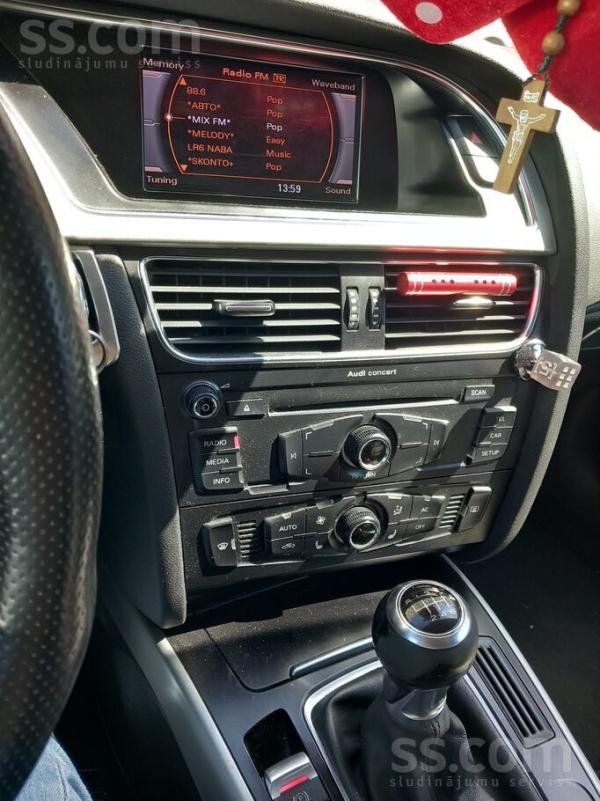 Black Audi A5 2009 in Riga, with an engine capacity of 2.00 L and mileage of 203 thousand km for 5800 €, photo 5 on AUTOMOTO.COM.LV