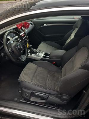 Black Audi A5 2009 in Riga, with an engine capacity of 2.00 L and mileage of 203 thousand km for 5800 €, photo 7 on AUTOMOTO.COM.LV