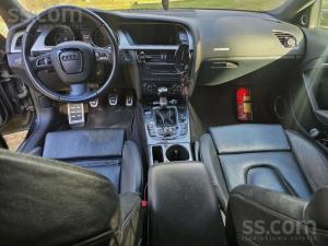Melns Audi A5 2009 Rīga, ar dzinēja tilpumu 2.00 L un nobraukumu 430 tūkst. km par 5500 €, foto 9 vietnē AUTOMOTO.COM.LV