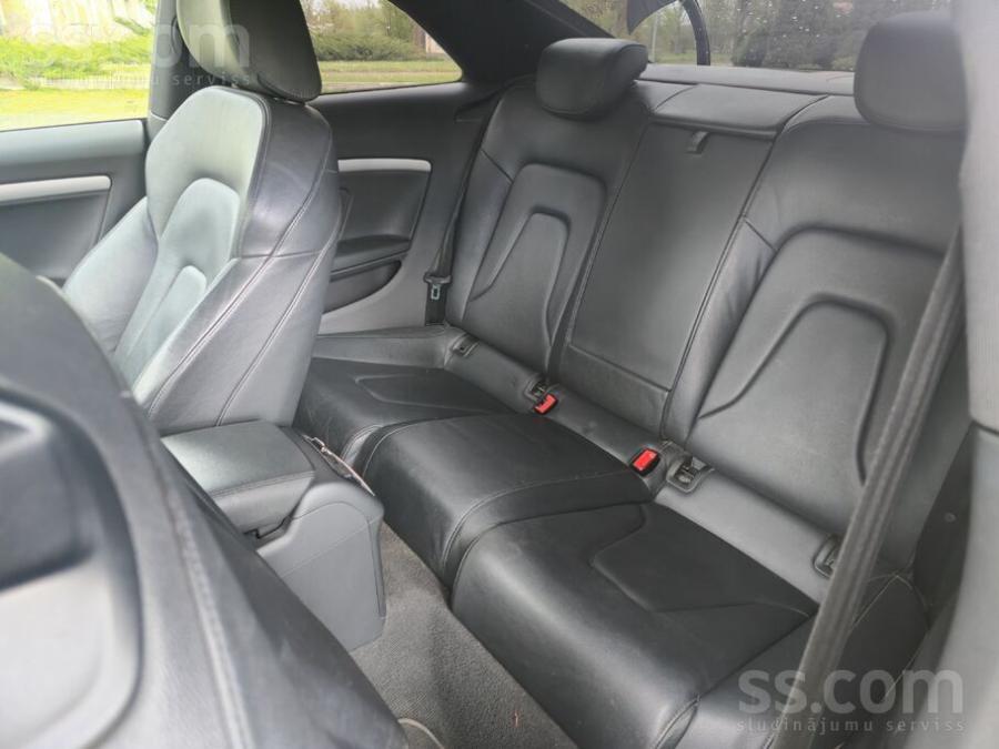 Melns Audi A5 2009 Rīga, ar dzinēja tilpumu 2.00 L un nobraukumu 430 tūkst. km par 5500 €, foto 11 vietnē AUTOMOTO.COM.LV