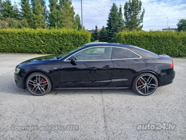 Melns Audi A5 2009 Tallina, ar dzinēja tilpumu 3.00 L un nobraukumu 215 tūkst. km par 5995 €, foto 5 vietnē AUTOMOTO.COM.LV